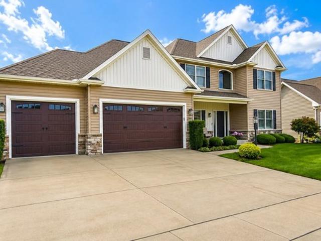 1909 Savanna Dr, Champaign, IL 61822