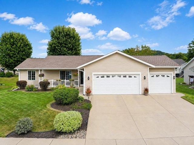 1909 Viking Ave, Holmen, WI 54636