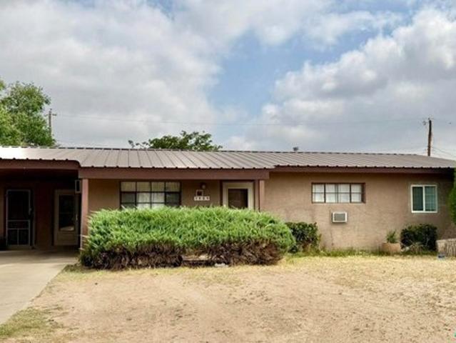 1909 W Alameda St, Roswell, NM 88203