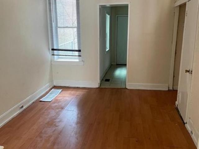 1909 W Bristol St, Philadelphia, PA 19140