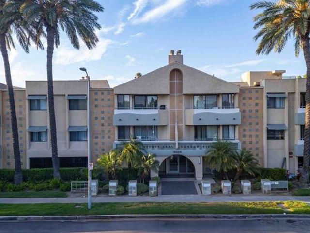 19009 Sherman Way Unit 22, Reseda, CA 91335