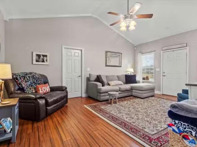 1900 MARTIN RD, BOAZ, AL 35957 Single Family Residence For Sal.