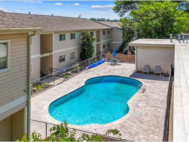 1900 nw carden ave # 22