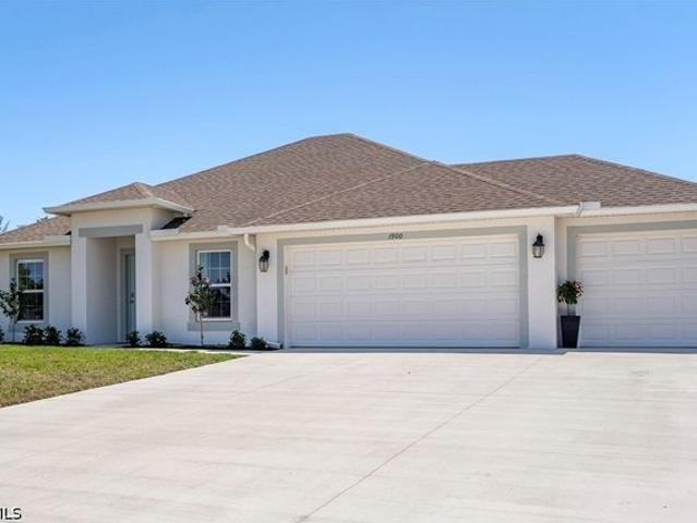 1900 NW 21st Ter, Cape Coral, FL 33993