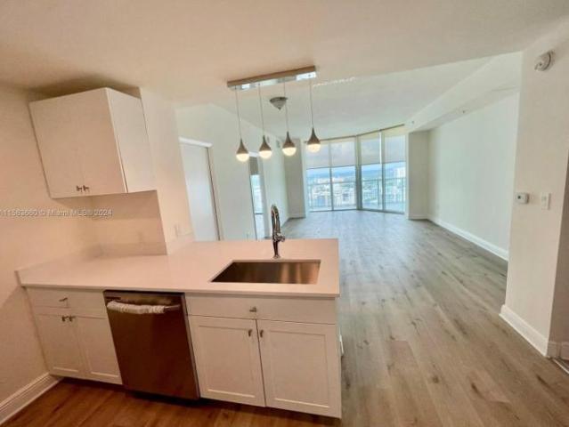 1900 N Bayshore Dr #3416, Miami, FL 33132