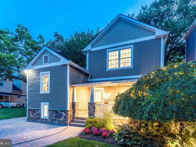 1900 N Nelson St, Arlington, VA 22207