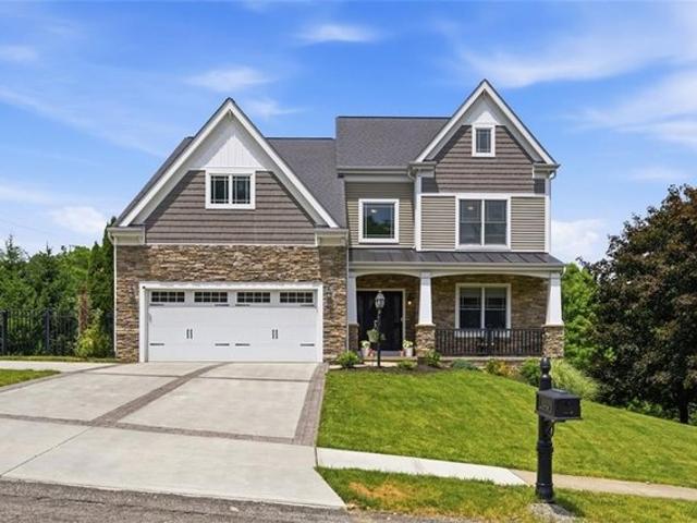 1900 Oakhurst Dr, Allison Park, PA 15101