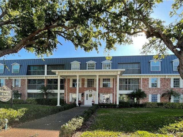 1900 Alamanda Dr, Unit 204, Naples, FL 34102 | MLS #225029