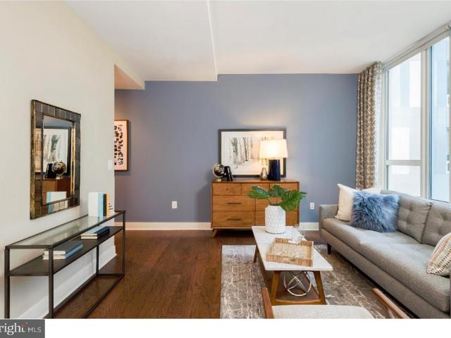 1900 Arch Street # 1017
