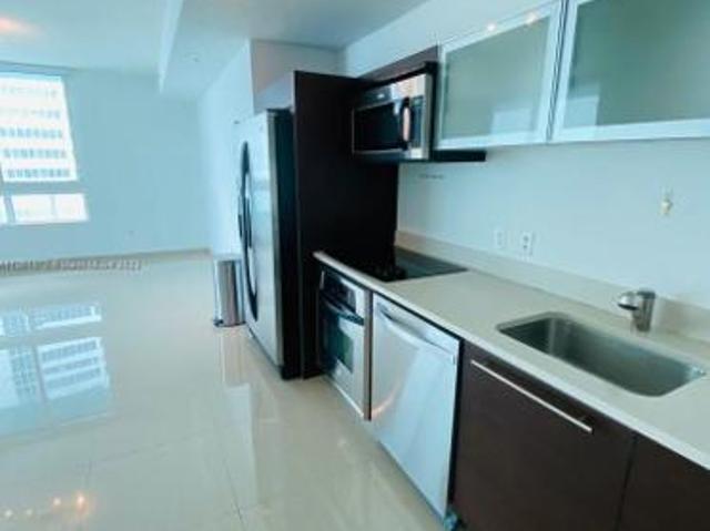 1900 Bayshore Dr N #1505, Miami, FL 33132