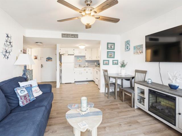 1900 Boardwalk