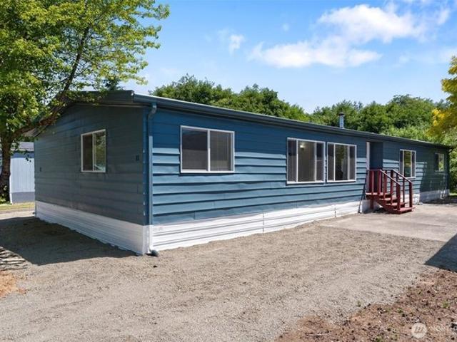 1900 Broadway Ave Trlr 11, Hoquiam, WA 98550