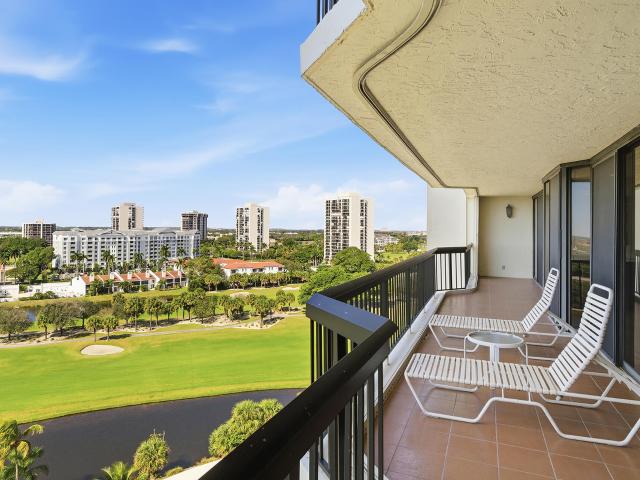 1900 Consulate Pl, Unit 1005, West Palm Beach, FL 33401 | MLS #R11161