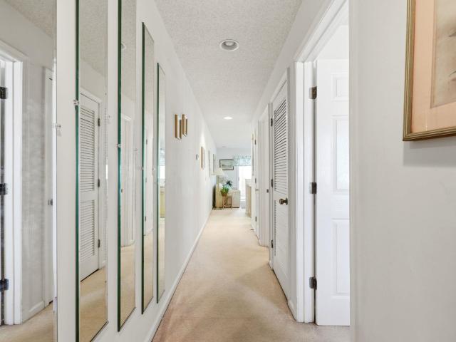 1900 Duffy St. E5