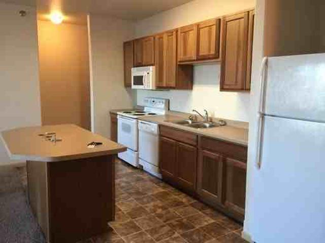 1900 Dakota Dr. 2 Bedroom Apartment for Rent at 1900 Dakota Dr N, Fargo, ND 58102 NDSU