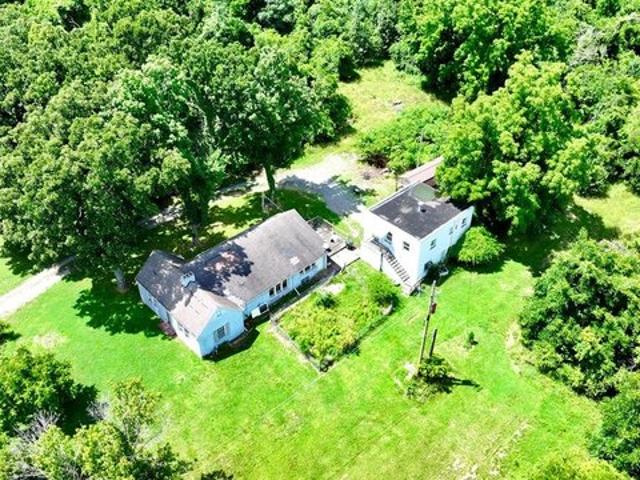 1900 E 1st St, Hopkinsville, KY 42240