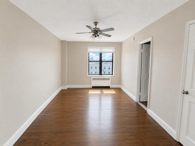1900 E 30th St 2 Bedroom Apartment for Rent at 1900 E 30th St, Cleveland, OH 44114 Downtown Cleveland