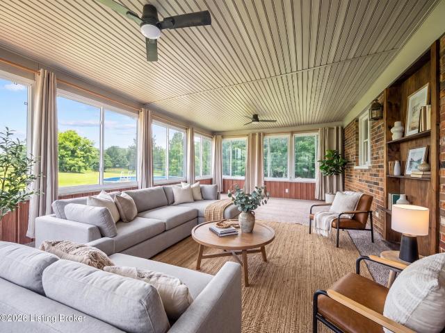 1900 Fairgrounds Rd