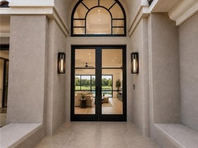 1900 Glenview Dr, Las Vegas, NV 89134