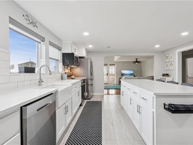 1900 Jenkins Neck RD