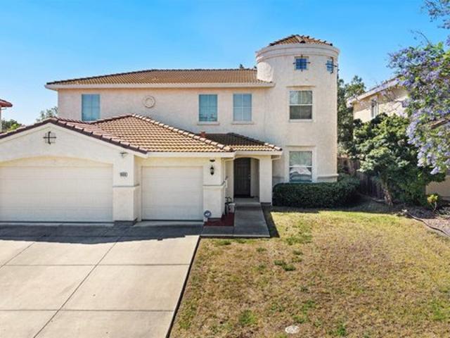 1900 Kern Mountain Way, Antioch, CA 94531