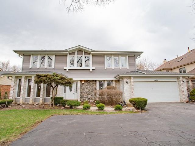 1900 Landwehr Rd, Northbrook, IL 60062