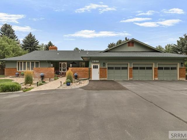 1900 Ross Ave, Idaho Falls, ID 83406