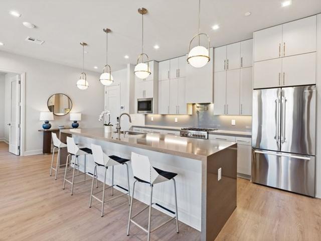 1900 S Ervay St Apt 414, Dallas, TX 75215