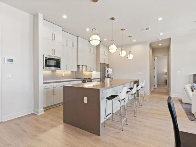1900 S Ervay Street # 414