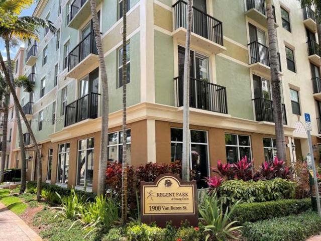 1900 Van Buren St #105B Hollywood, FL 33020