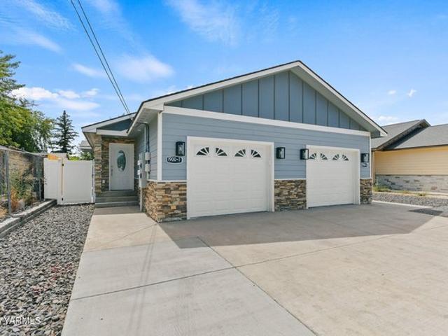1900 W Mead Ave Units 1 & 2, Yakima, WA 98902
