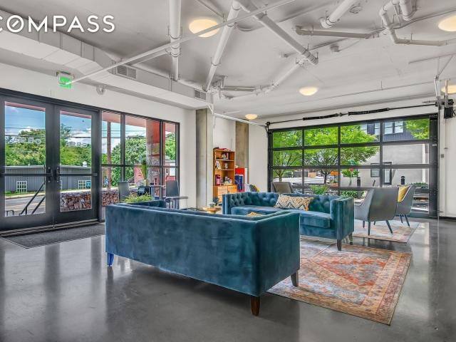 1900 12th Ave S 311, Nashville, TN