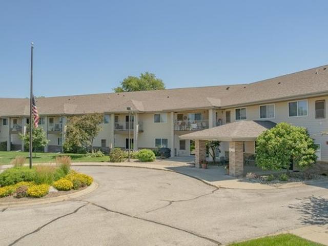 1900 4th Ave SW Unit 104, Spencer, IA 51301