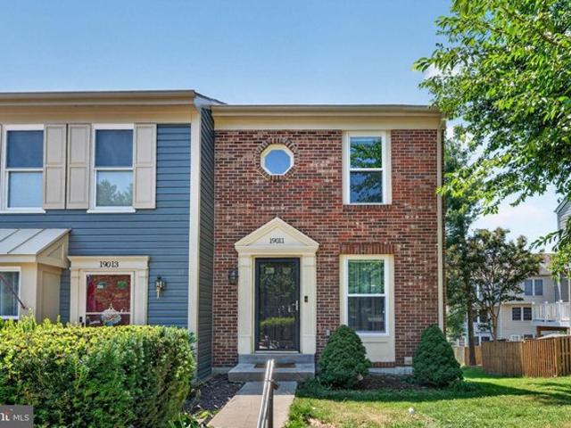 19011 Partridge Wood Dr, Germantown, MD 20874