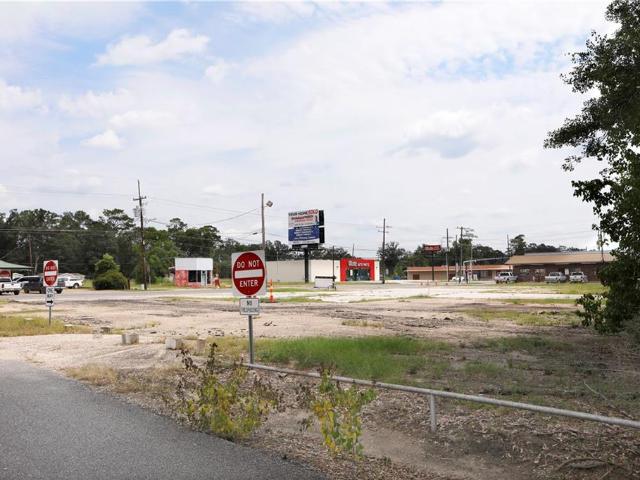 19012 Florida Boulevard