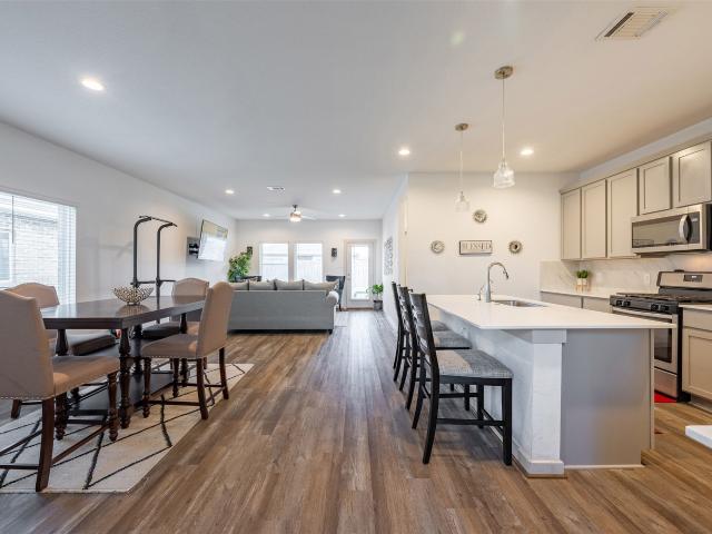 19014 Norbury Park Lane