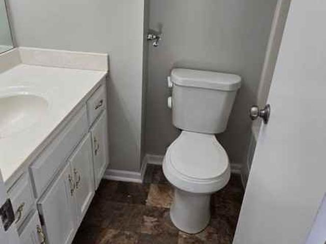19015 19017 S Ash St, Belton, MO 64012 3 Bedroom Apartment for Rent at 19015 S Ash St, Belton, MO 64012