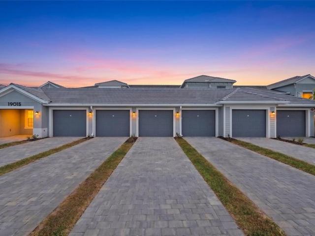 19015 Scallop Loop Unit 103, Lakewood Ranch, FL 34211