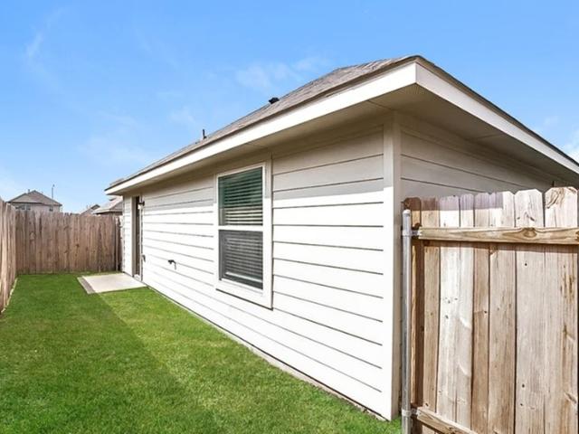 19019 Moynihan Drive