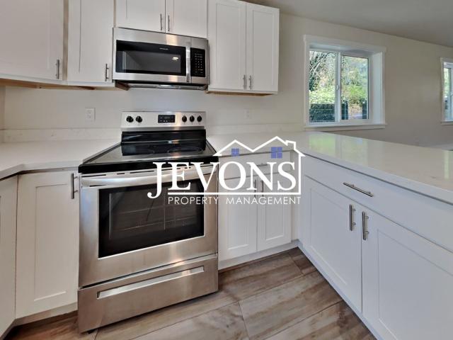 19019 SE 164Th St Renton, WA 98058