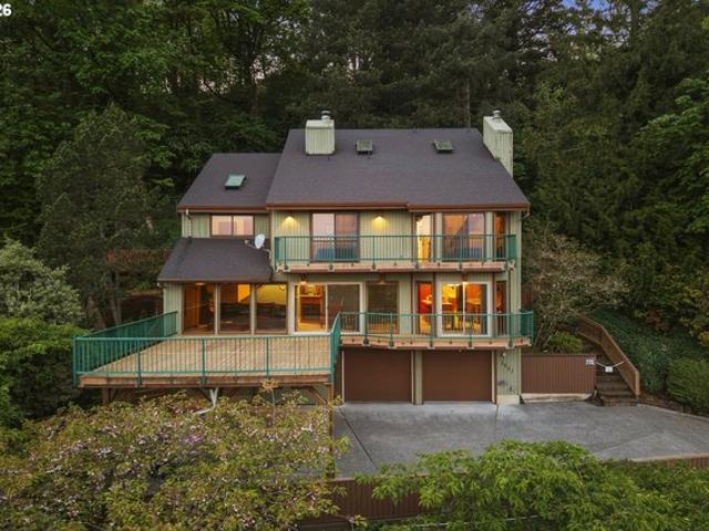 1901 NW Couch St, Camas, WA 98607