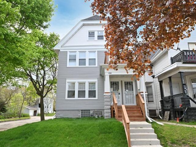 1901 N 32nd St Unit 1903, Milwaukee, WI 53208