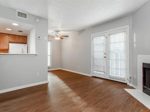 1901 N Fitzhugh Avenue # 1
