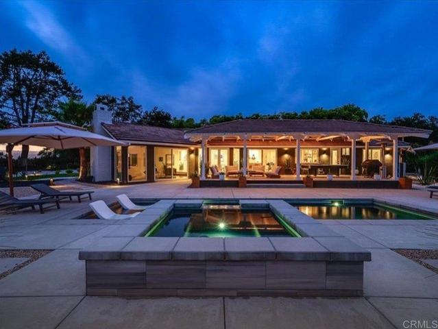 1901 Avowood Ct, Fallbrook, CA 92028