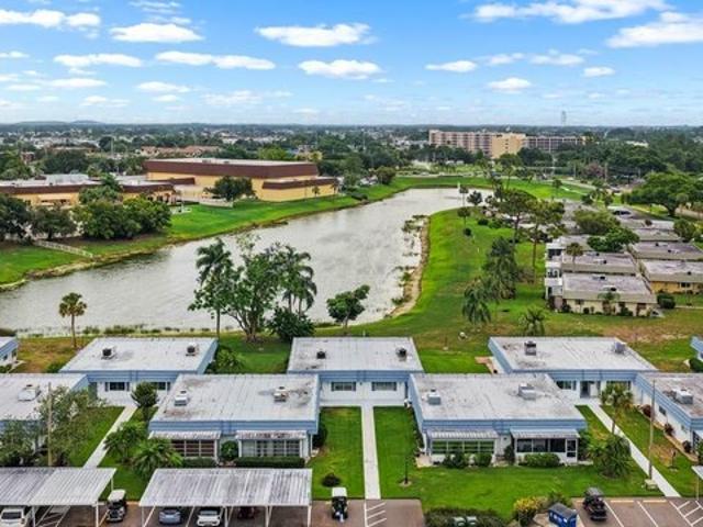 1901 Andover Way Apt 38, Sun City Center, FL 33573