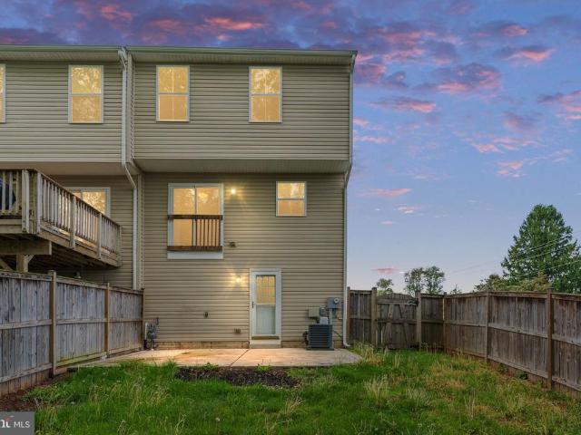 1901 Crepe Myrtle Lane