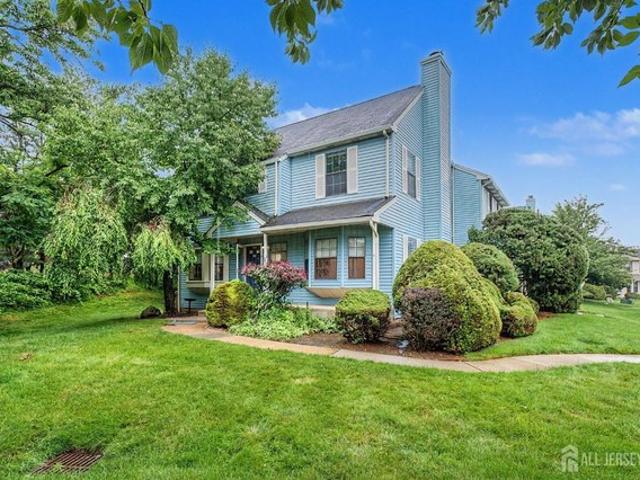 1901 Deerfield Dr, Edison, NJ 08820