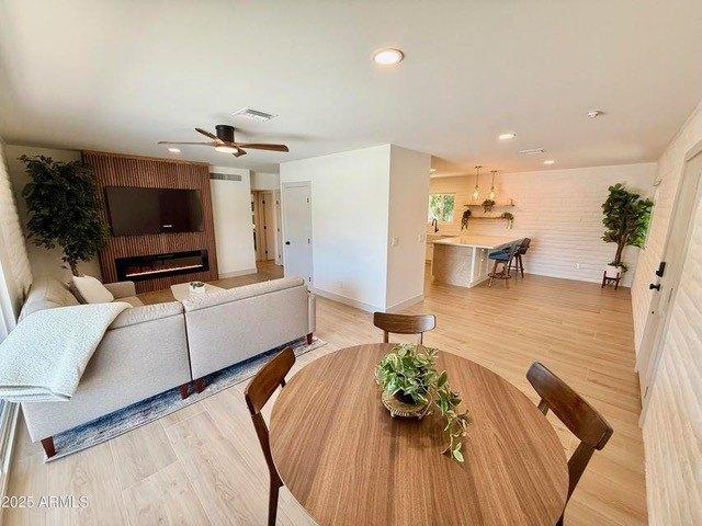 1901 E Missouri Ave Apt 220, Phoenix, AZ 85016