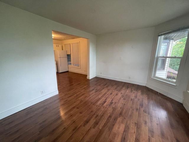 1901 E Superior St 3 Bedroom Apartment for Rent at 1901 E Superior St, Duluth, MN 55812 East End