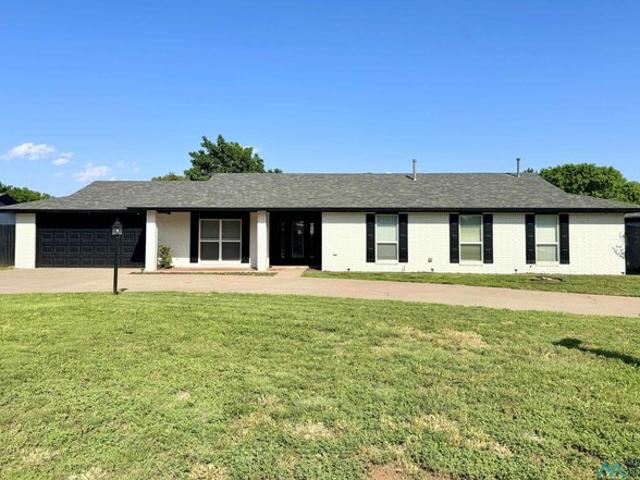 1901 Fairway Ter, Clovis, NM 88101